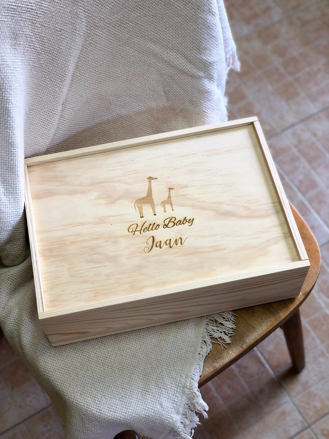 Personalized Gift - Wooden Keepsake Box - Large – The Chic Habitat